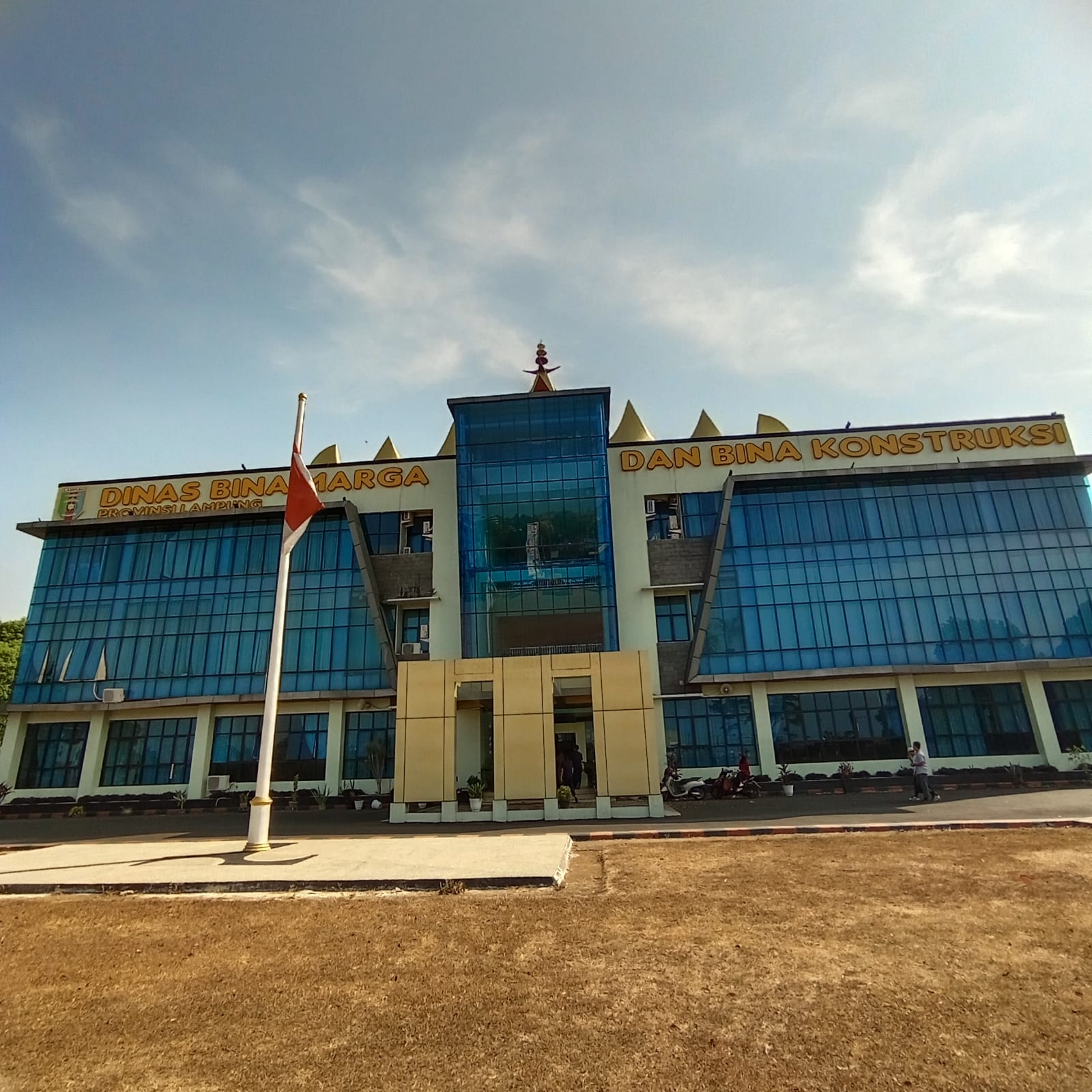 14 Ruas Jalan Di Lampung Targetkan Desember Selesai Oleh Dinas BMBK ...